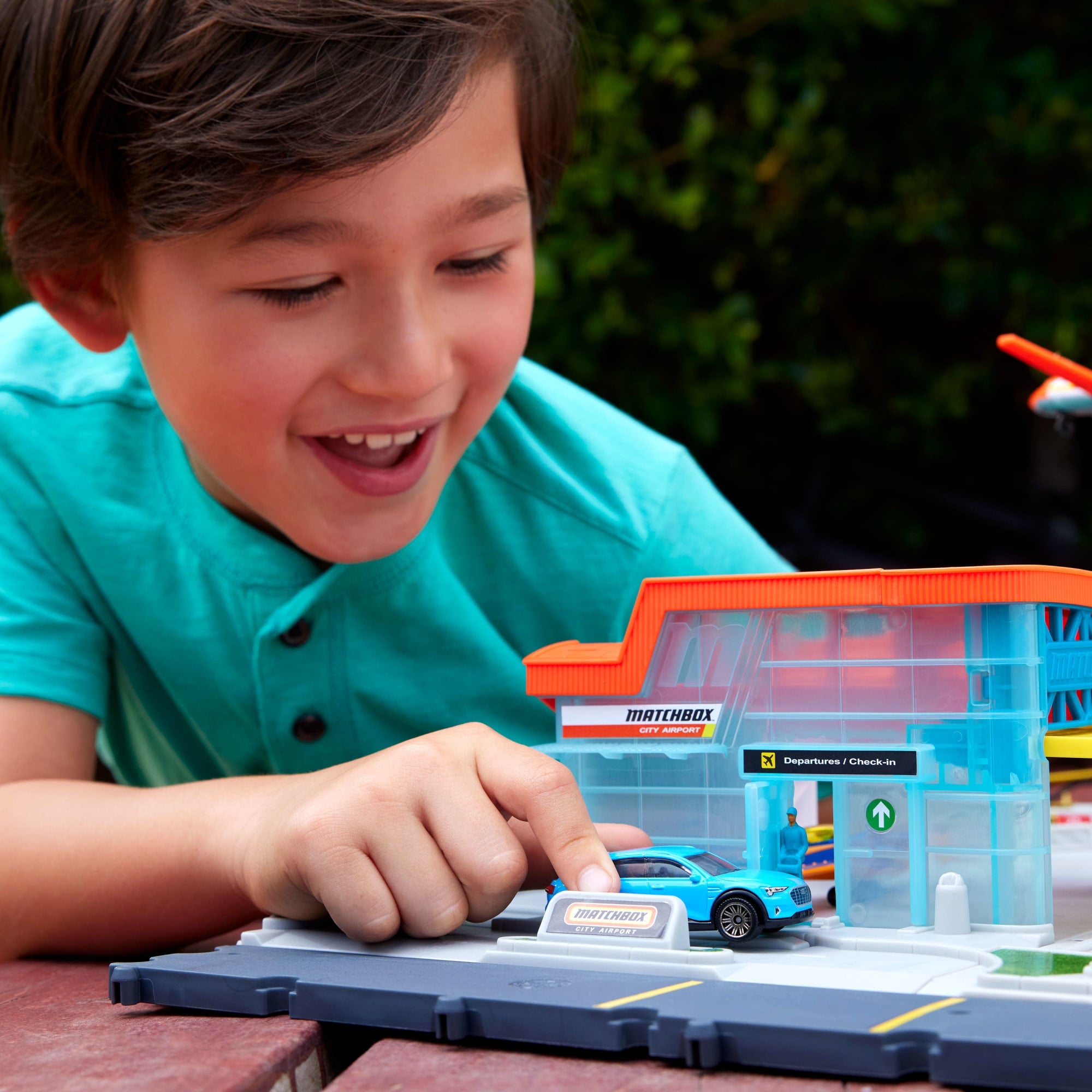 Matchbox Airport Takeoff Adventure Playset | Mattel