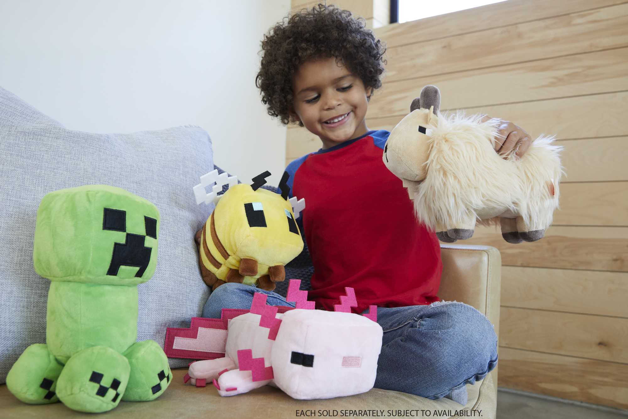 Minecraft Basic Plush Bee | Mattel
