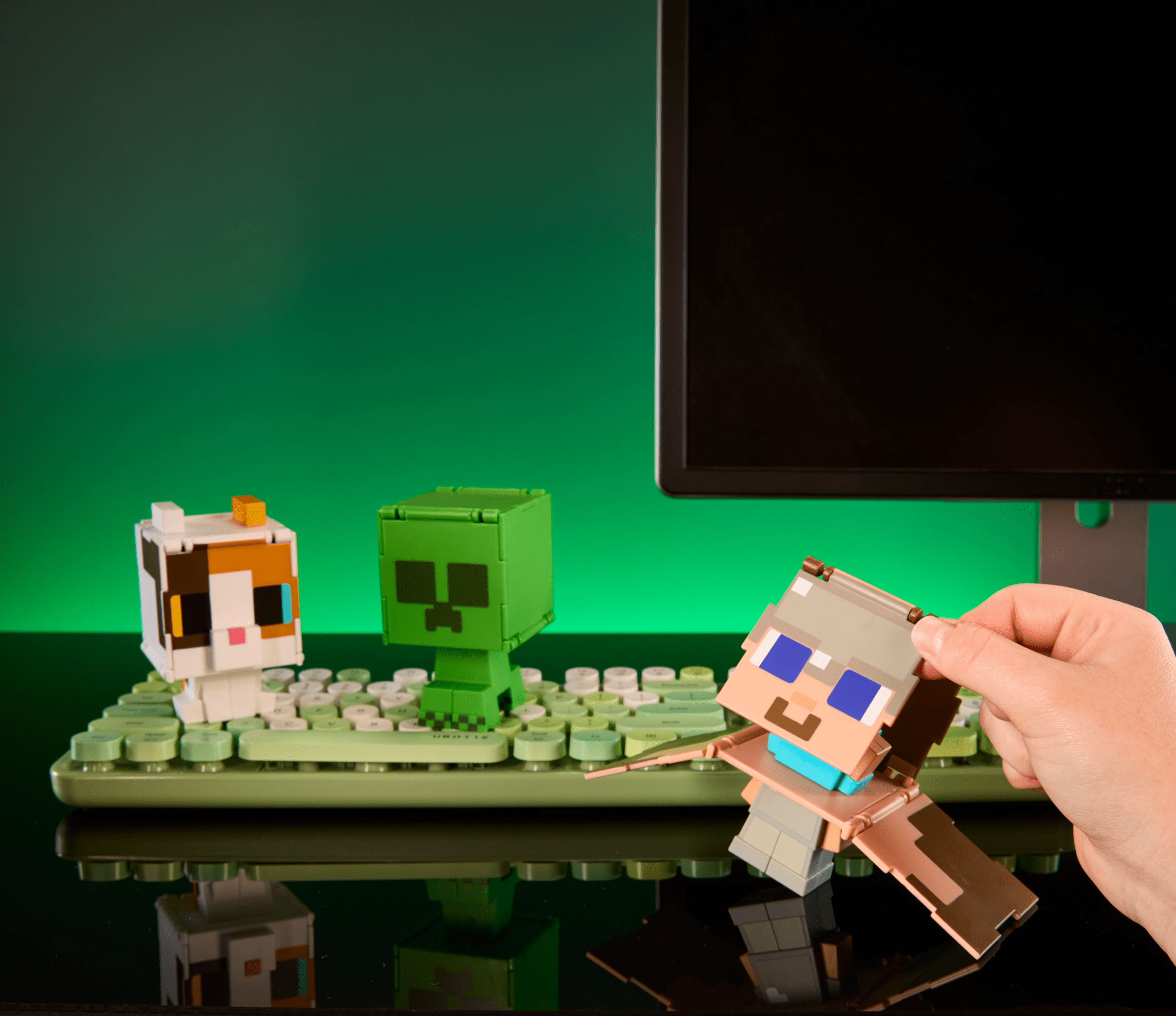 Minecraft Vanilla Figura de Acción Flippin' de 3.75" Creeper + Creeper ...