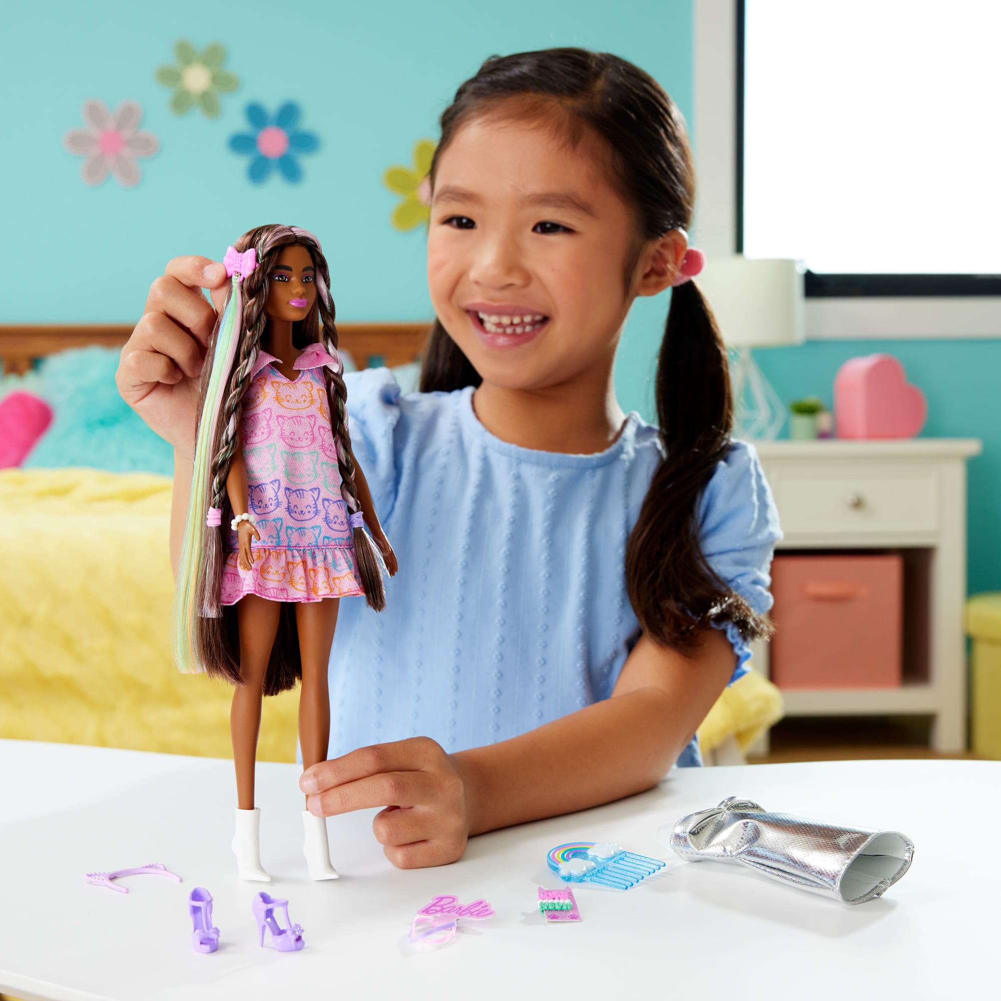 Barbie Fun & Fancy Doll with Extra-Long Hair Brunette Hair and Styling ...