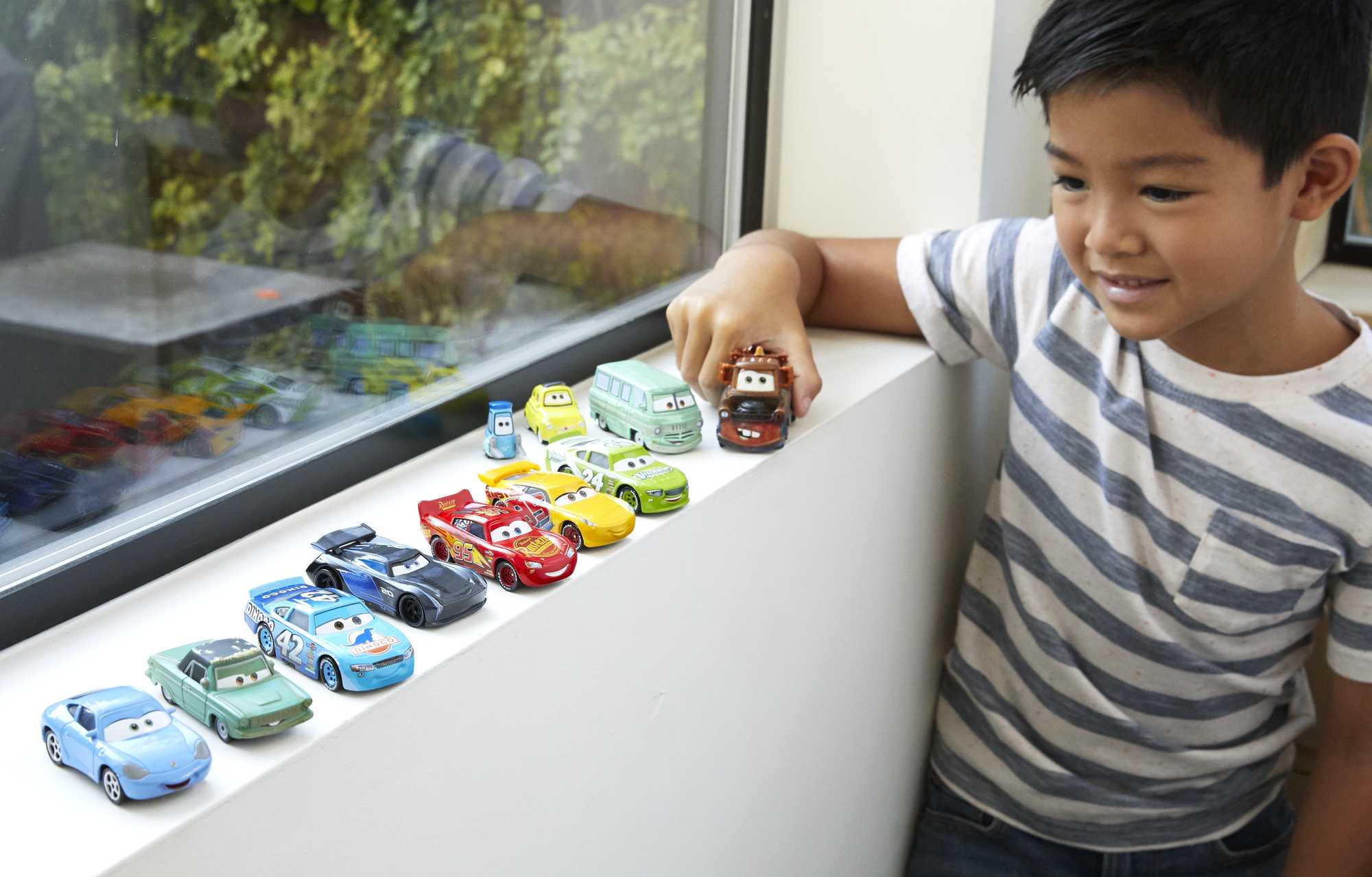Cars de Disney y Pixar Vehículo de Juguete Personajes Paquete de 10
